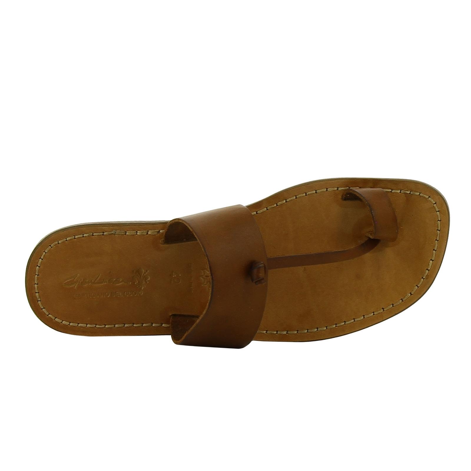 Tan leather toe loop sandals for men Handmade in Italy - Artigiani del ...