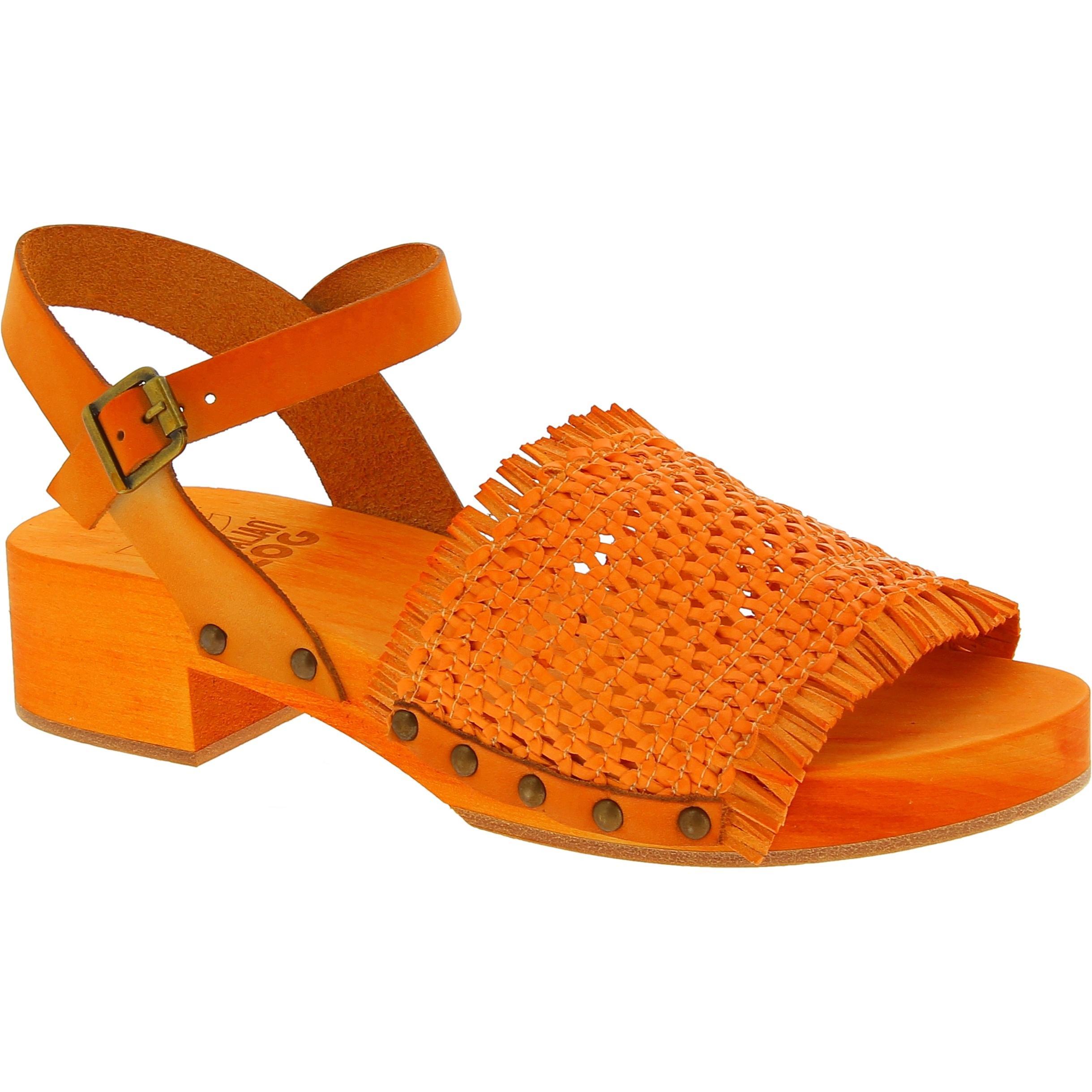 Orange clogs with woven genuine leather band Handmade - Artigiani del cuoio